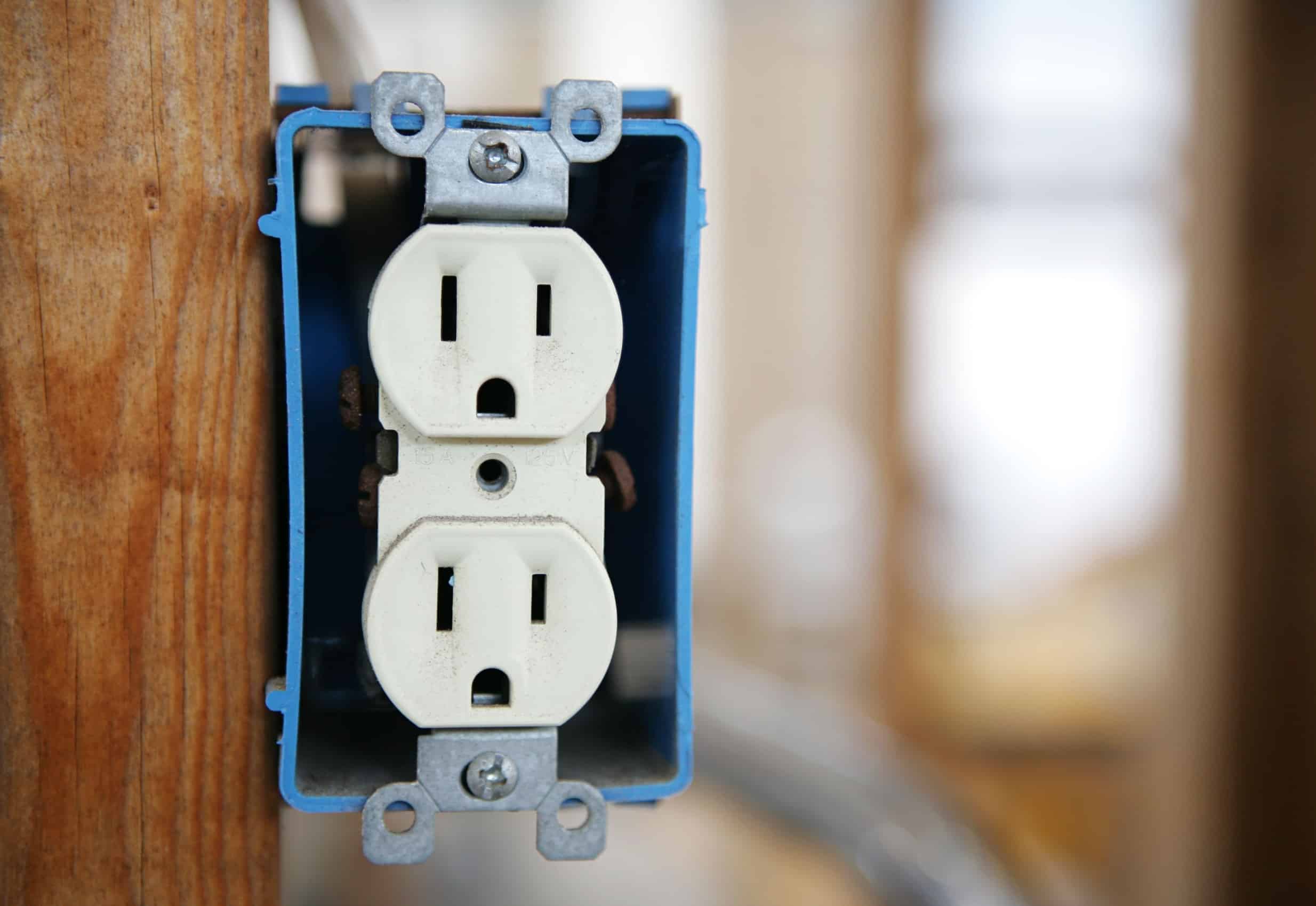 Common Home Electrical Problems and How to Fix Them | Ryan Services